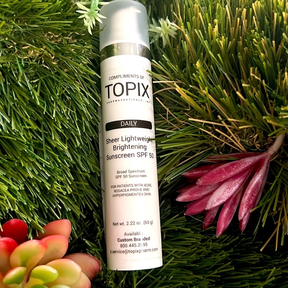 topix | Grooming | Topix Daily Sheer Lightweight Brightening Sunscreen Spf 5 | Poshmark